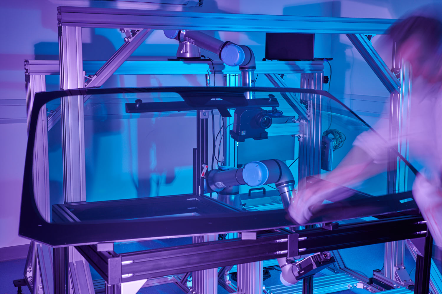 Transparent Display - Ceres Holographics Ltd